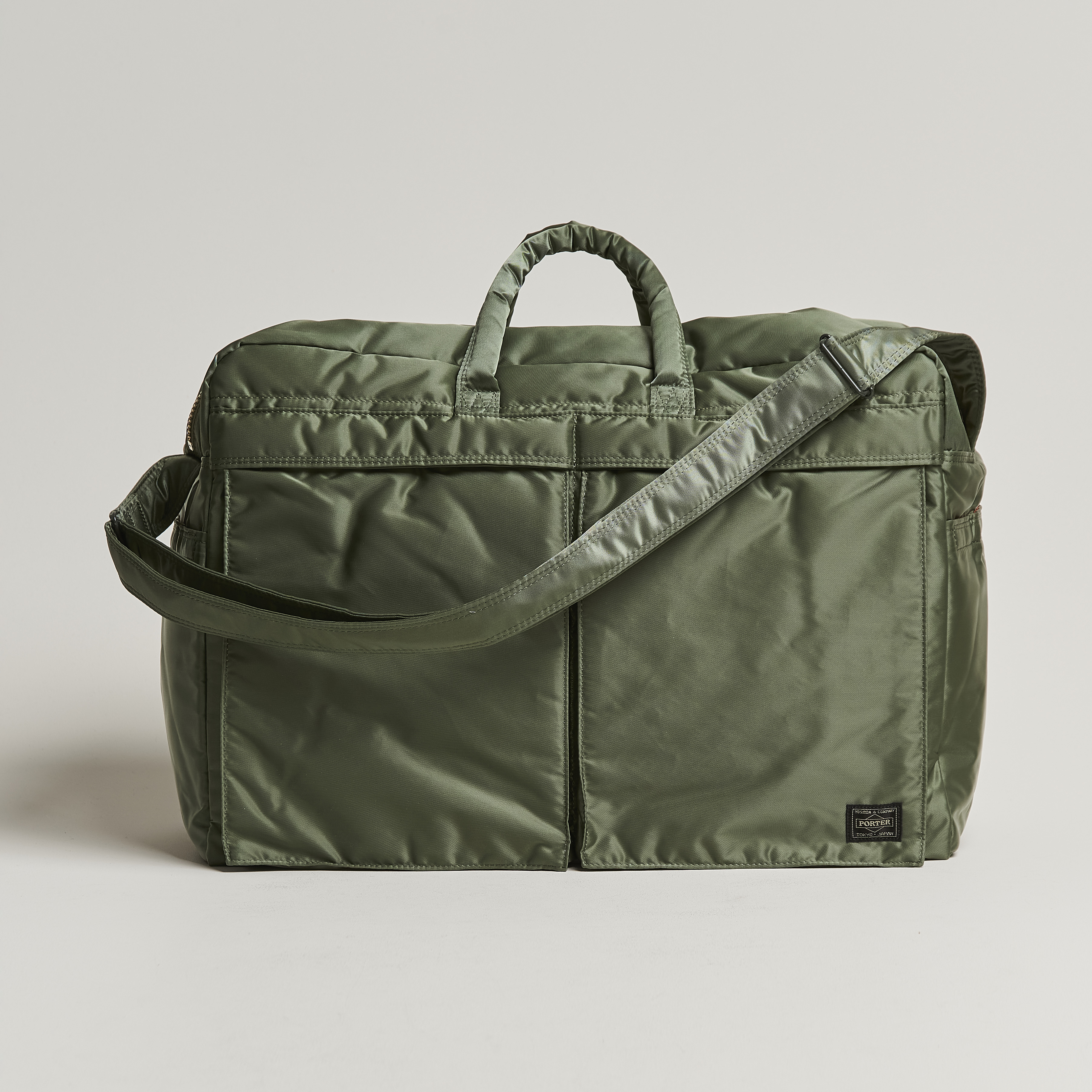 Porter-Yoshida & Co. Tanker 2Way Boston Weekender Sage Green en CareOfCarl.
