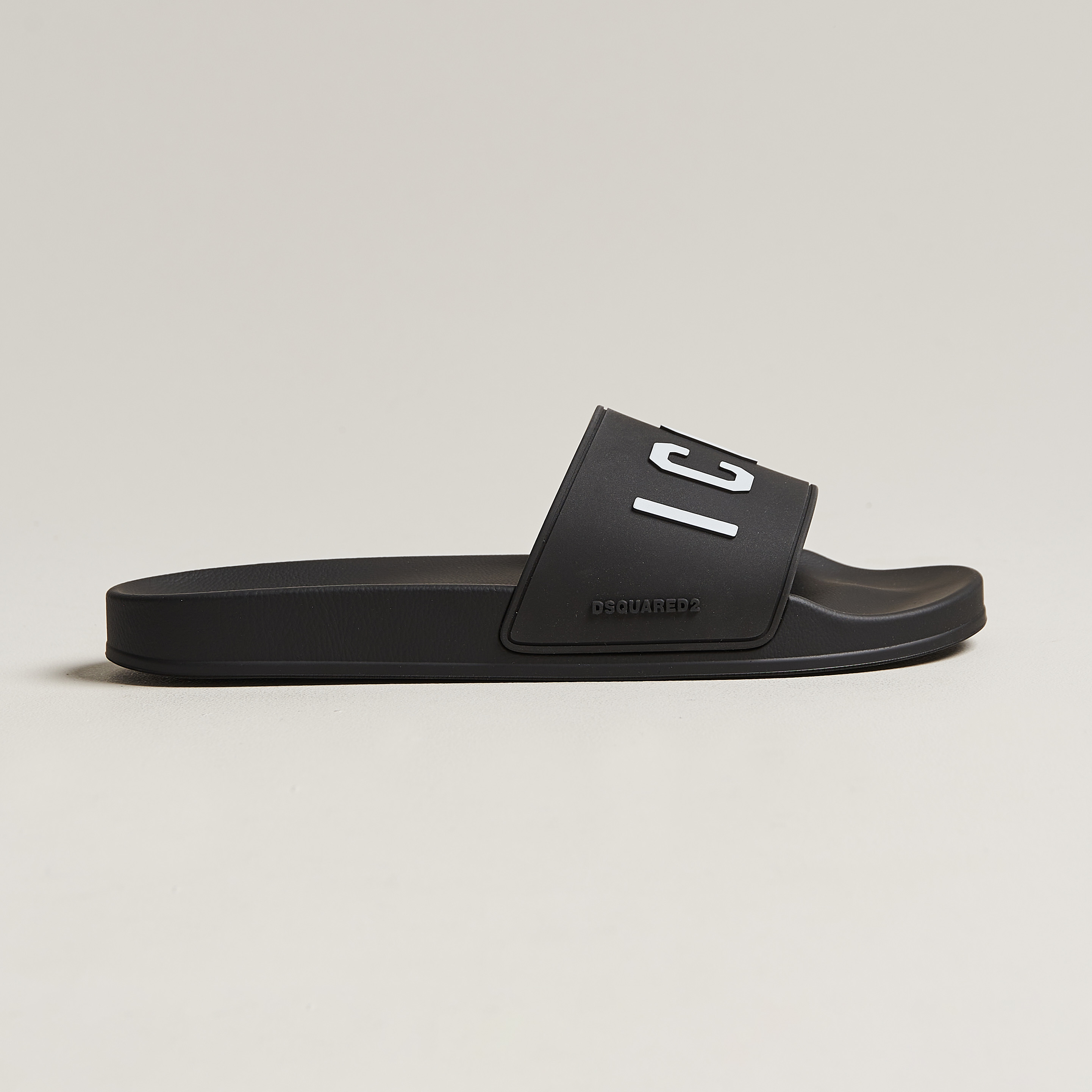 Dsquared2 Be Icon Slides Black en CareOfCarl.es